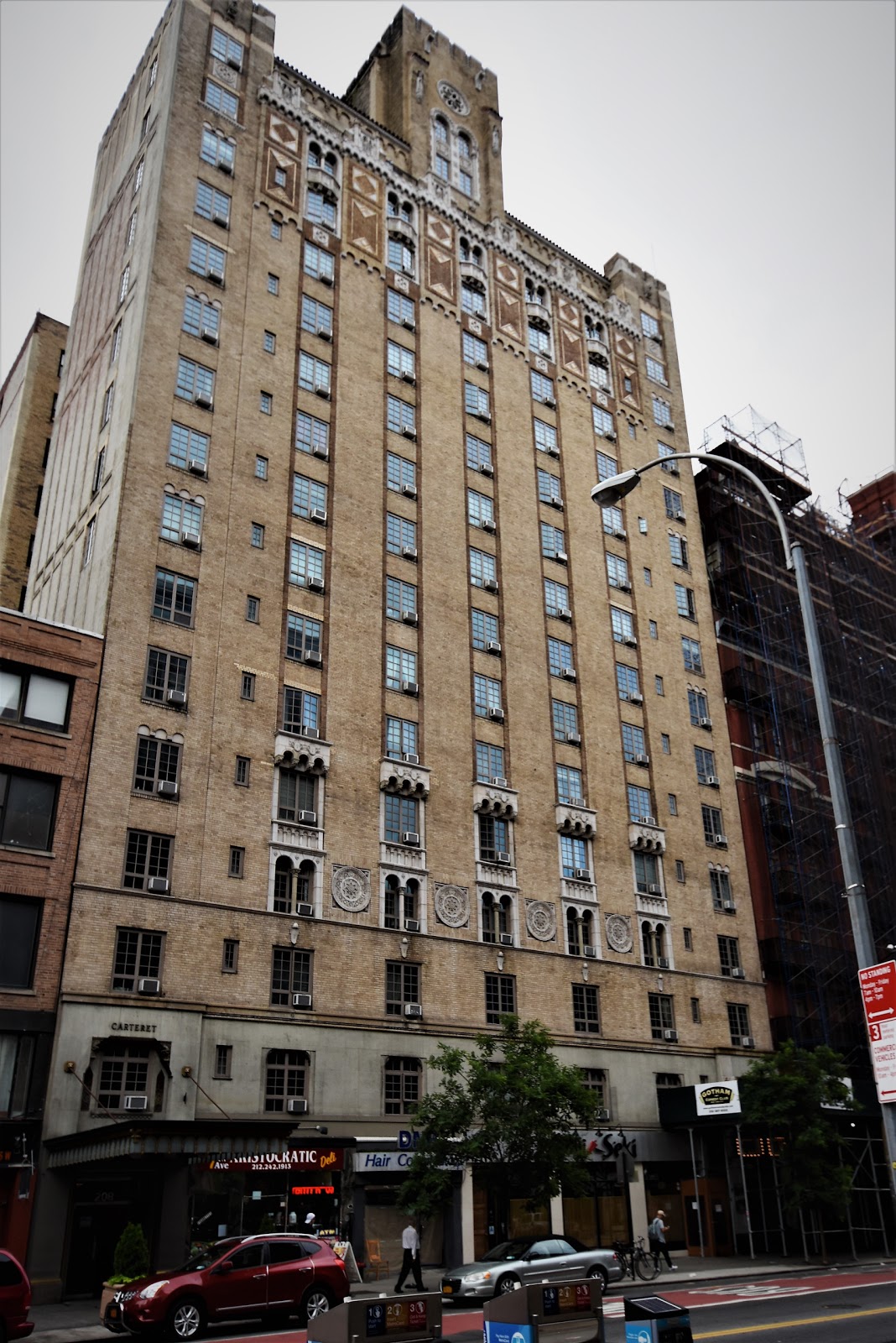 Daytonian in Manhattan: June 2017