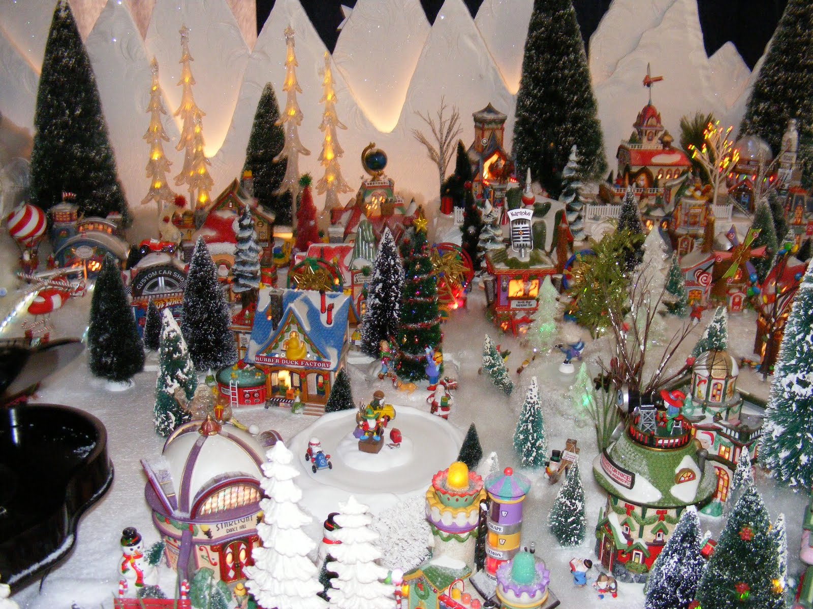 Christmas Village Fun Blog: Kim Krum's North Pole Village Display ...