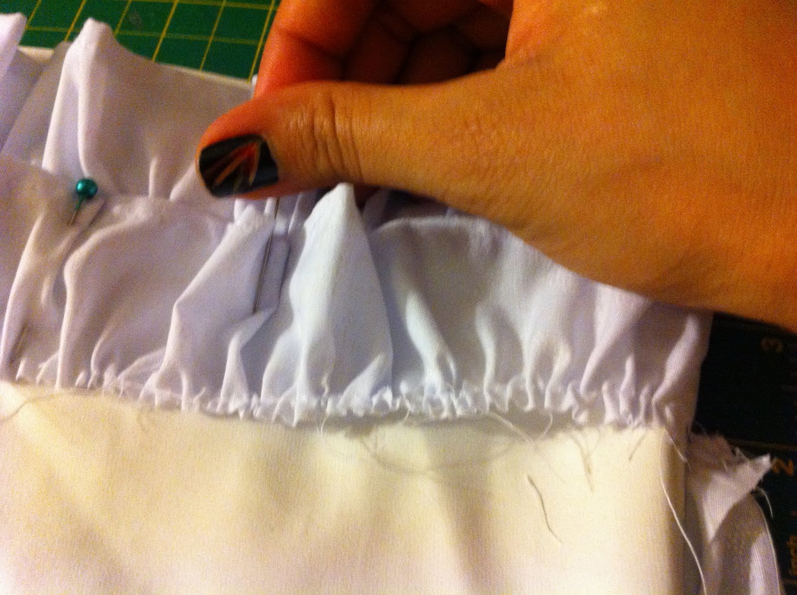 Randomly Taylor'd: Ruffle Purse *Tutorial*