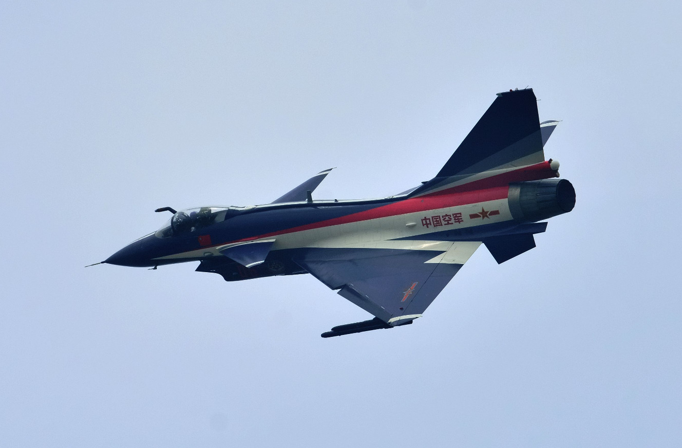 Defense Updates: J-10 and JF-17 specifications from AVIC at Zhuhai 2012
