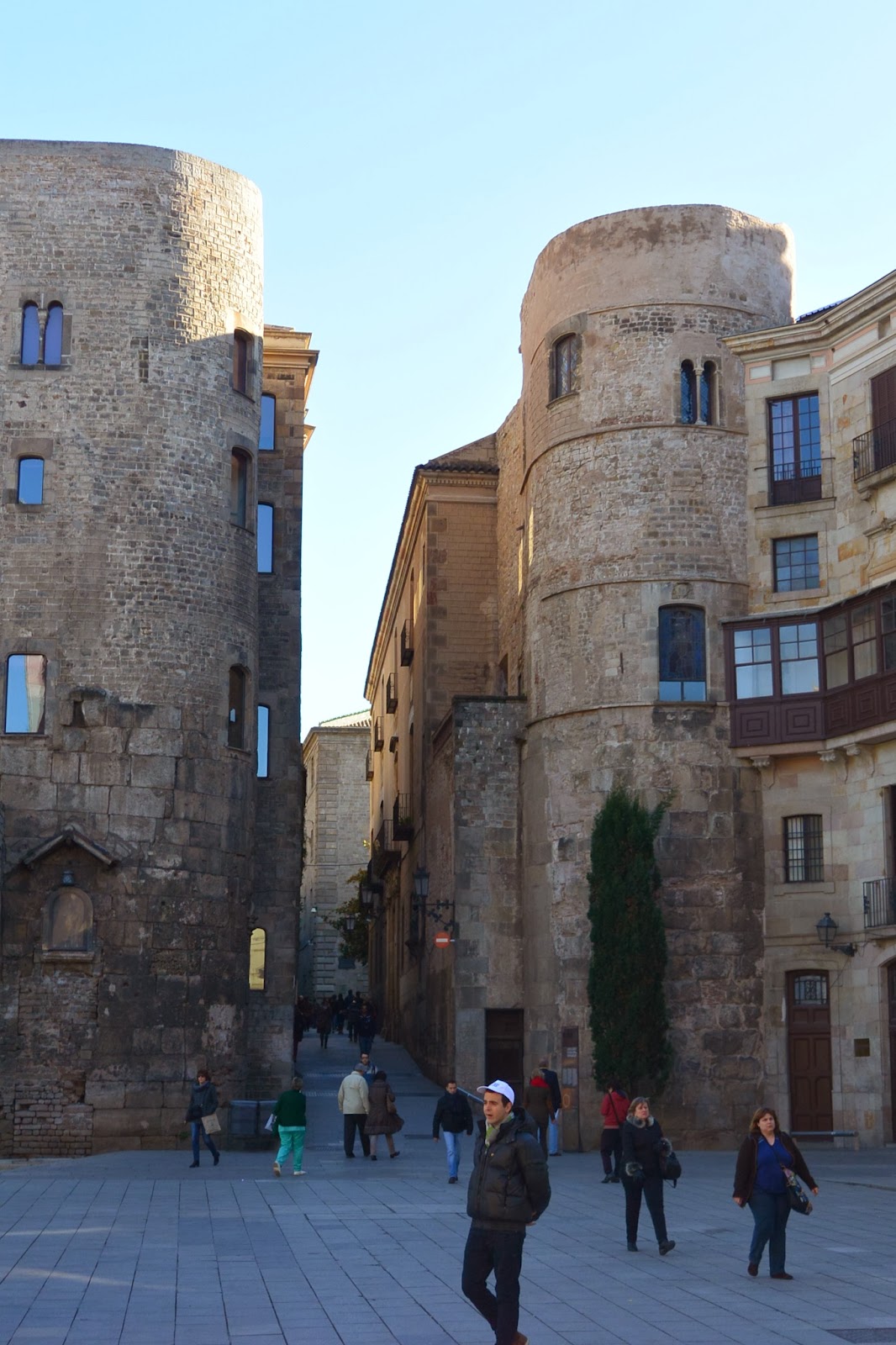 Europe Trip: Roman ruins, Digging up Barcelona's past