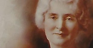 Celebrating Family Stories: Taking a Closer Look ... at Ruth Edith Smiley