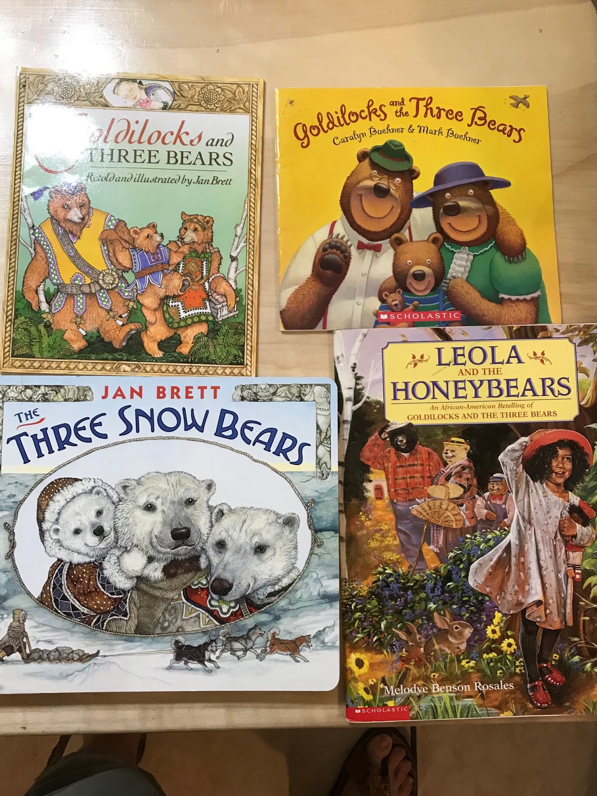 Goldilocks And The Three Bears Jan Brett