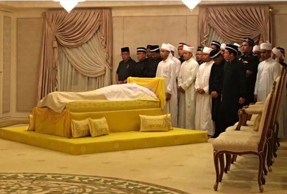 Maharum Bugis Syah (MBS): DYTM Raja Nor Mahani binti Raja Shahar Shah ...