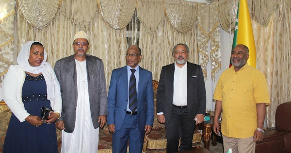 Les membres du parti Juwa reçus par Azali | HabarizaComores.com | Toute ...