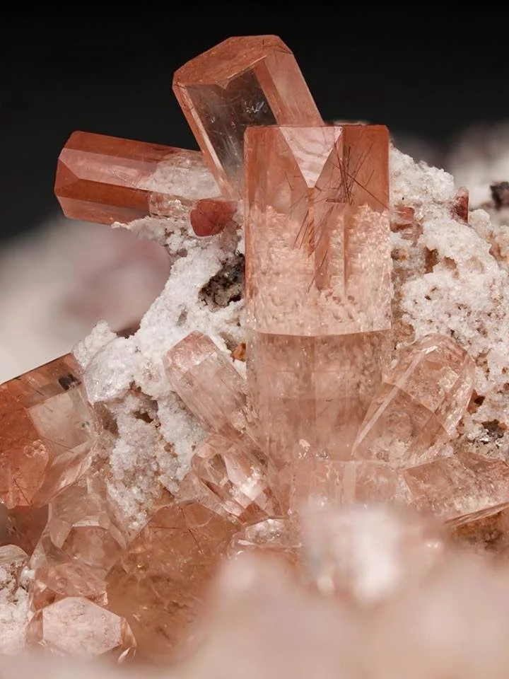 Topaz Crystal From Mexico - Geology In