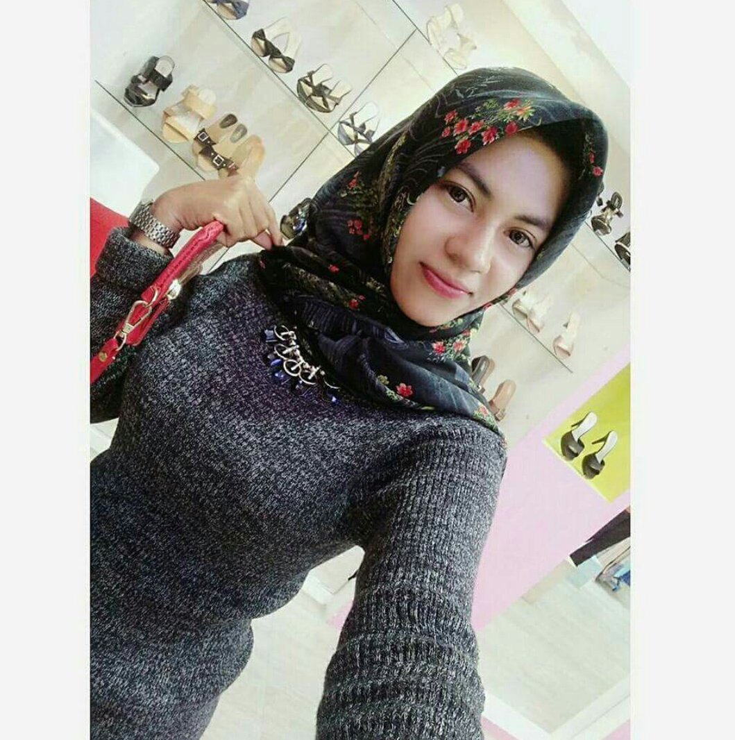 Cantik Banget Nih Jilboob Campuran Negri Timur Tengah | Skandal Foto Bokep ABG | Situs Film ...