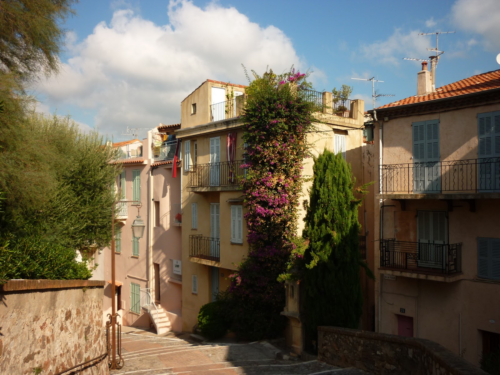 Cosa vedere a Cannes: escursione alle isole Lerins - Montagna di Viaggi