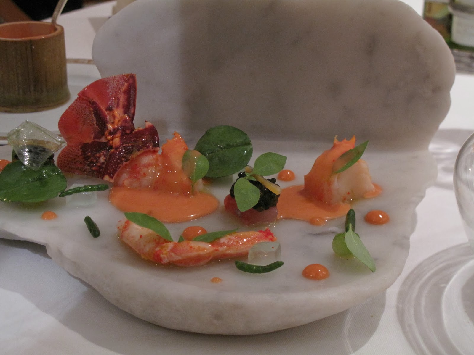 Le BLOG D'EPICURE: La Vague d’Or du Chef Arnaud Donckele, première ...