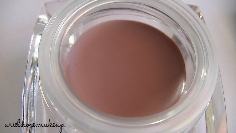Ariel Hope: Review: Elf Conditioning Lip Balm SPF 15