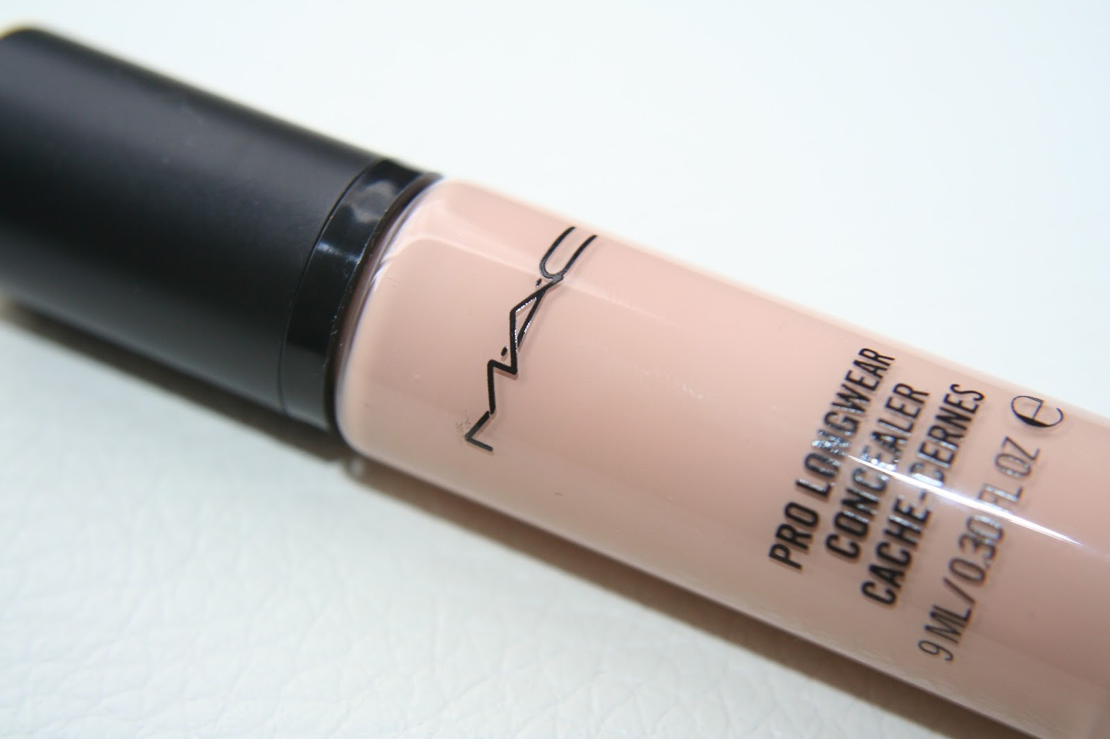 MAC - Pro Longwear Concealer | A Beauty To Rock