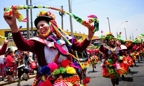 PuroPerù: Carnaval en Lima Peru