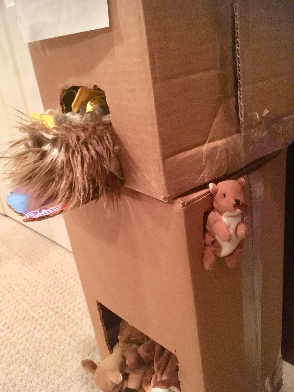 StrongStart: Who Lives in a Tree?