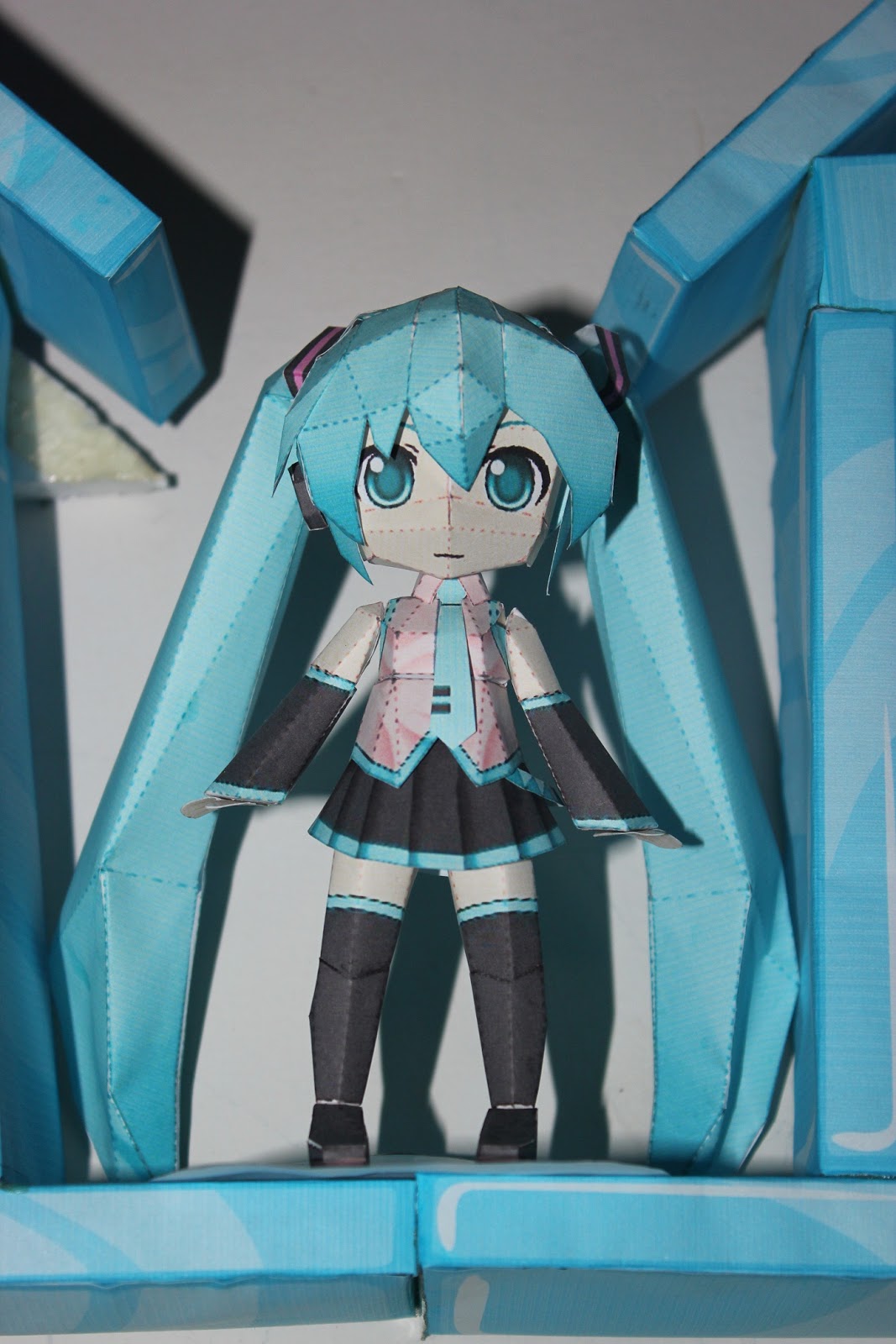 Welcome to my imagination world !: Papercraft