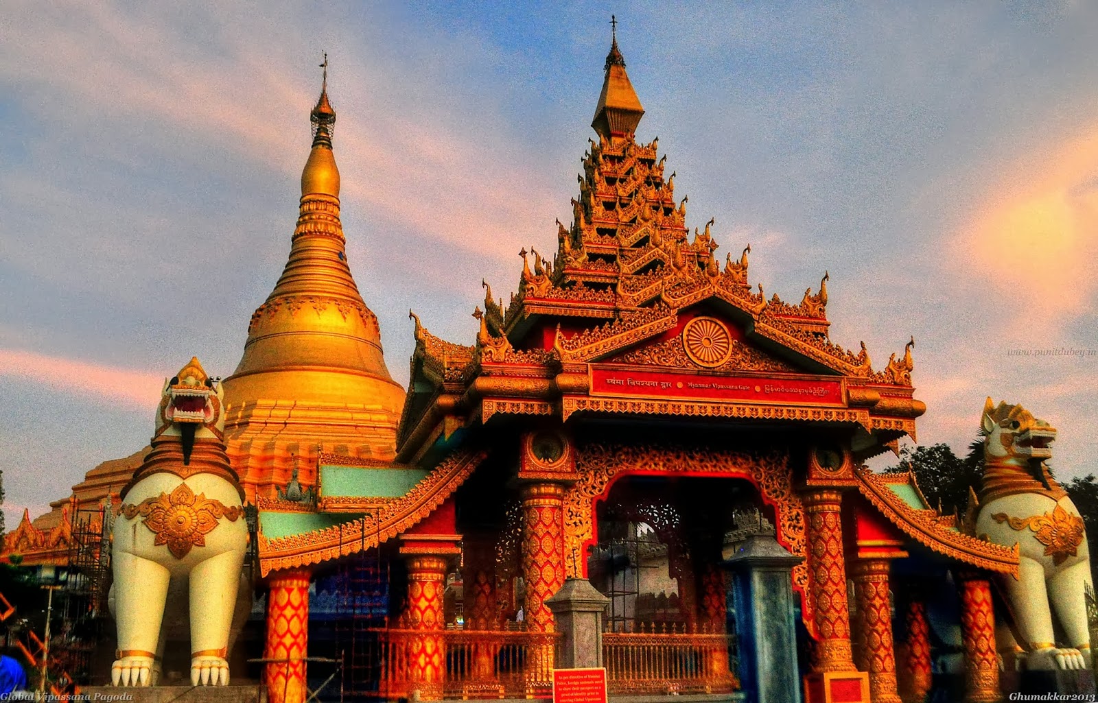 A Day at Global Vipassana Pagoda (A Photo Story)