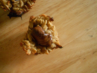 Bite-Sized Oatmeal Breakfast Cupcakes | Ally's Sweet & Savory Eats