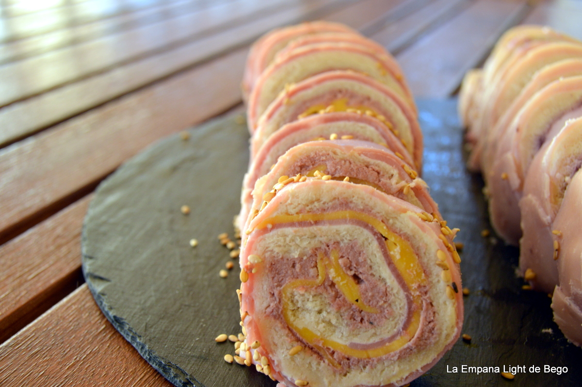 LA EMPANA LIGHT DE BEGO: Rollitos de Canapés con Pan de Molde 3 Nuevas ...