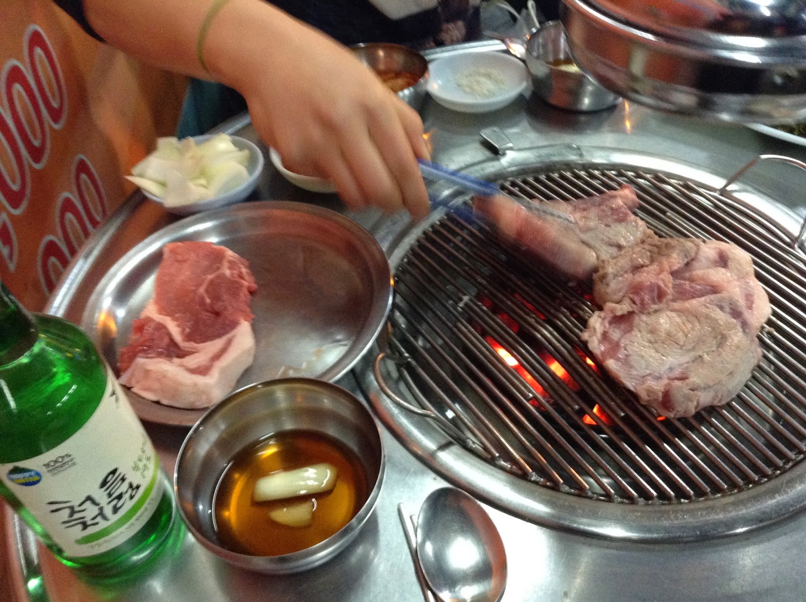 Auspen's world: Moksal Gui - Pork Meat (Boston Butt) cooked by charcoal ...
