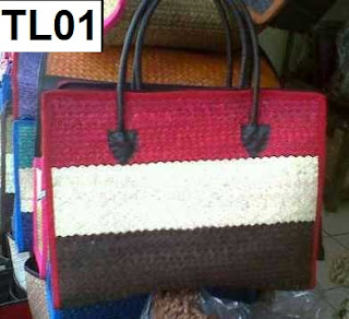 Tas daun Lontar Bali Tas Bali,Tas anyaman bali, Tas Pelangi Bali oleh ...