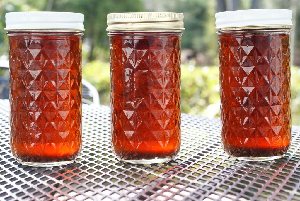 The Nummy Little Blog: No Corn Syrup Maple Syrup