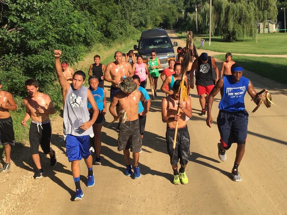 CENSORED NEWS: Dakota and Lakota Runners: Protest Dakota Access ...