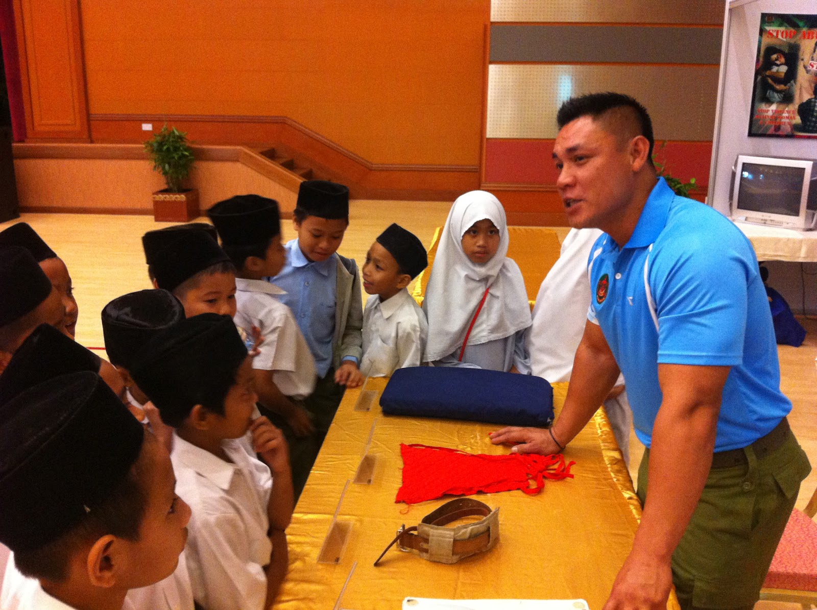 Sekolah Rendah Penanjong, Tutong: Lawatan Ke Dewan Pusat Insani, Seria.