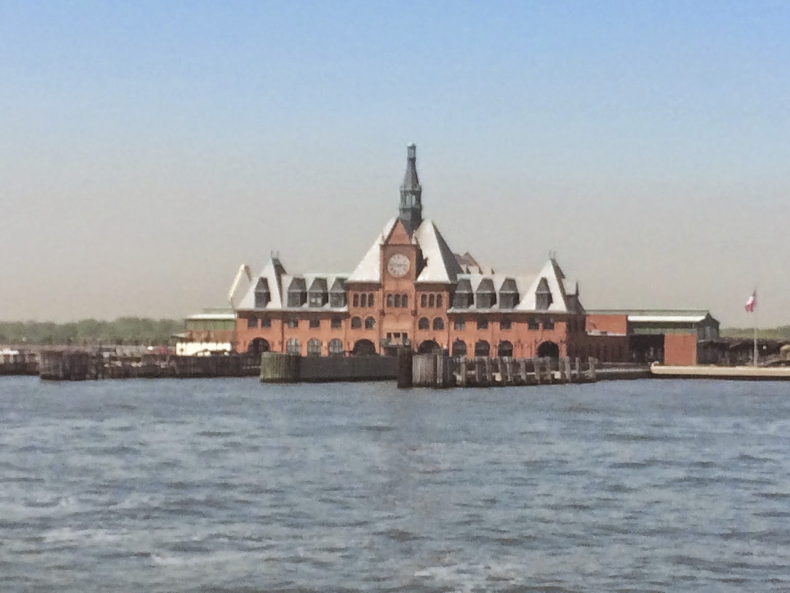 Says Me Says Mom: Circle Line