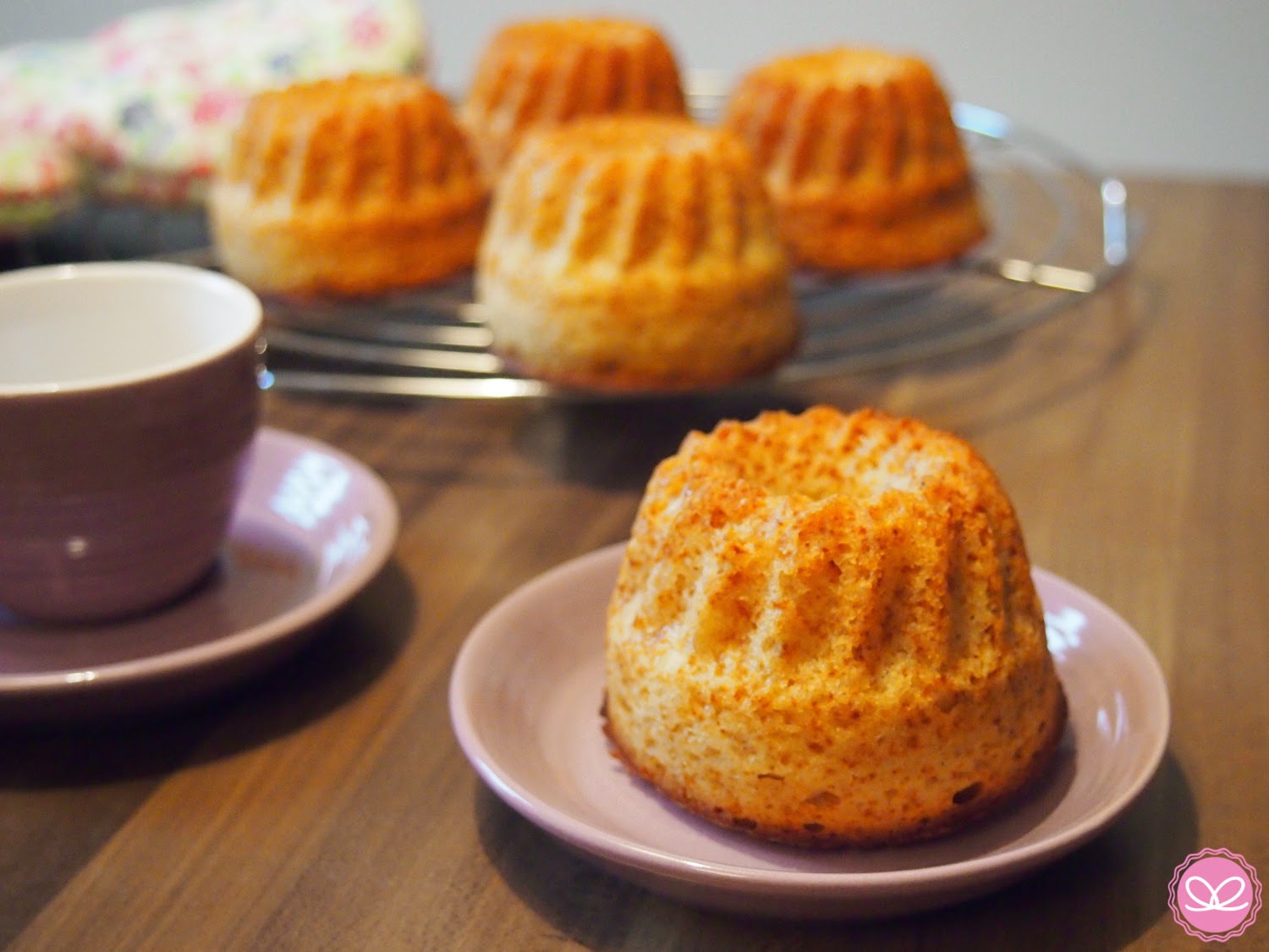 Lotti's Bakery: Bee Gugel – Honig Gugelhupf