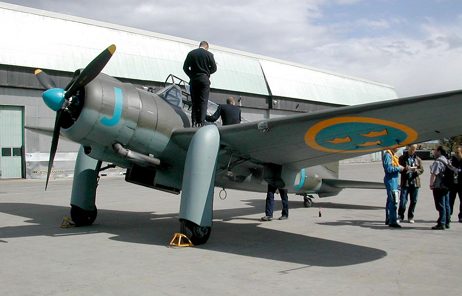 A Born Again Roman: SAAB B-17