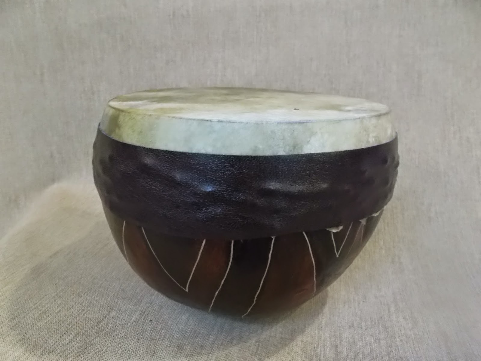 Caraguata & Tonantzin: Instrumentos de calabaza.