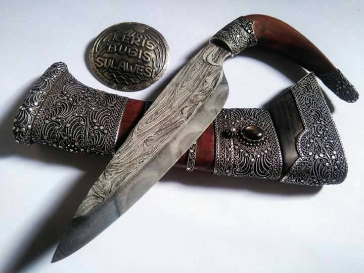 Sejarah Senjata Badik