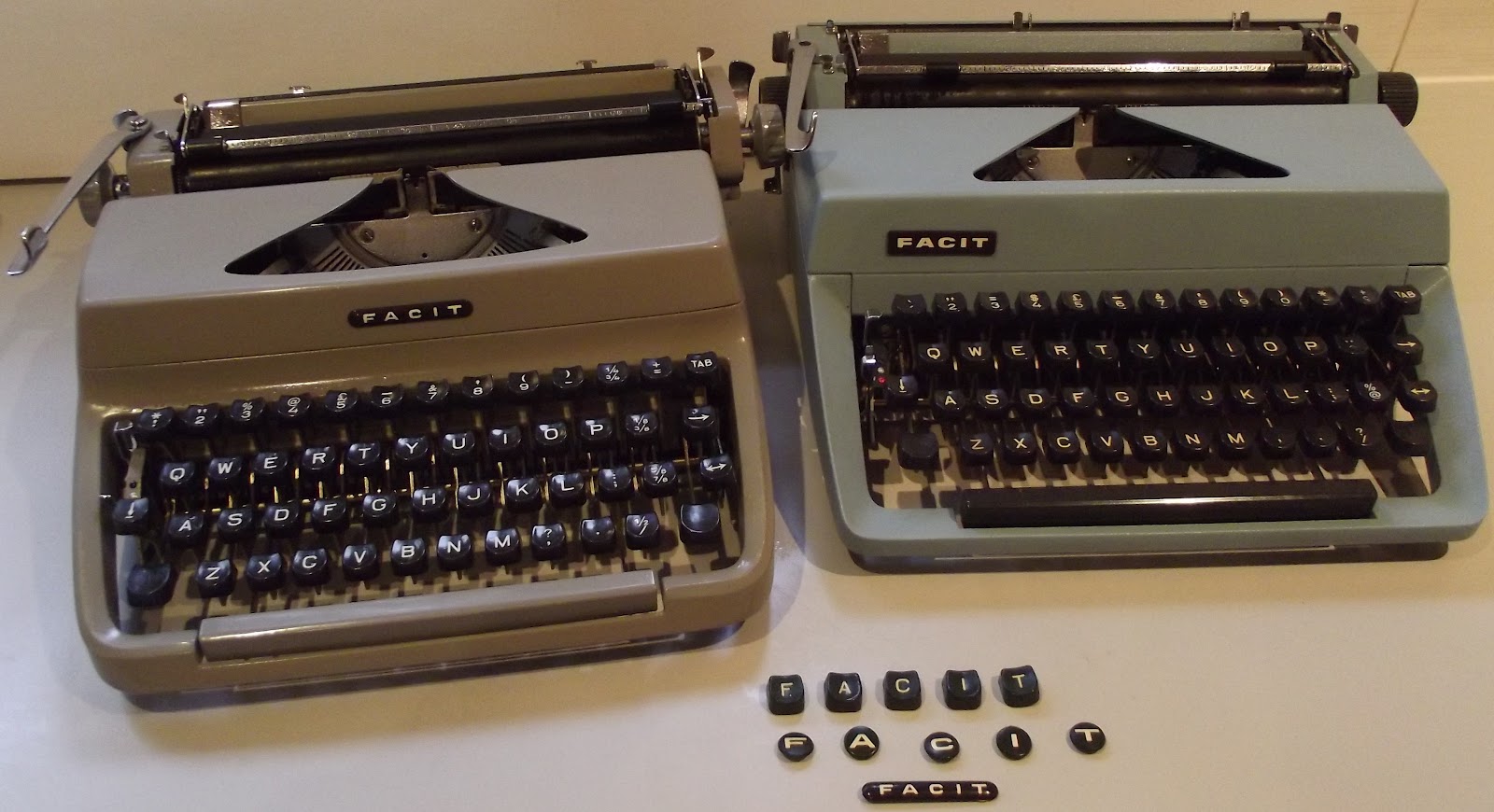 oz.Typewriter: Facit v Facit: The TP1 and TP2 Portable Typewriters