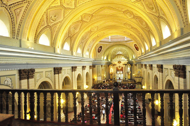 All About Larraine ♥: Giant church in a small town :)
