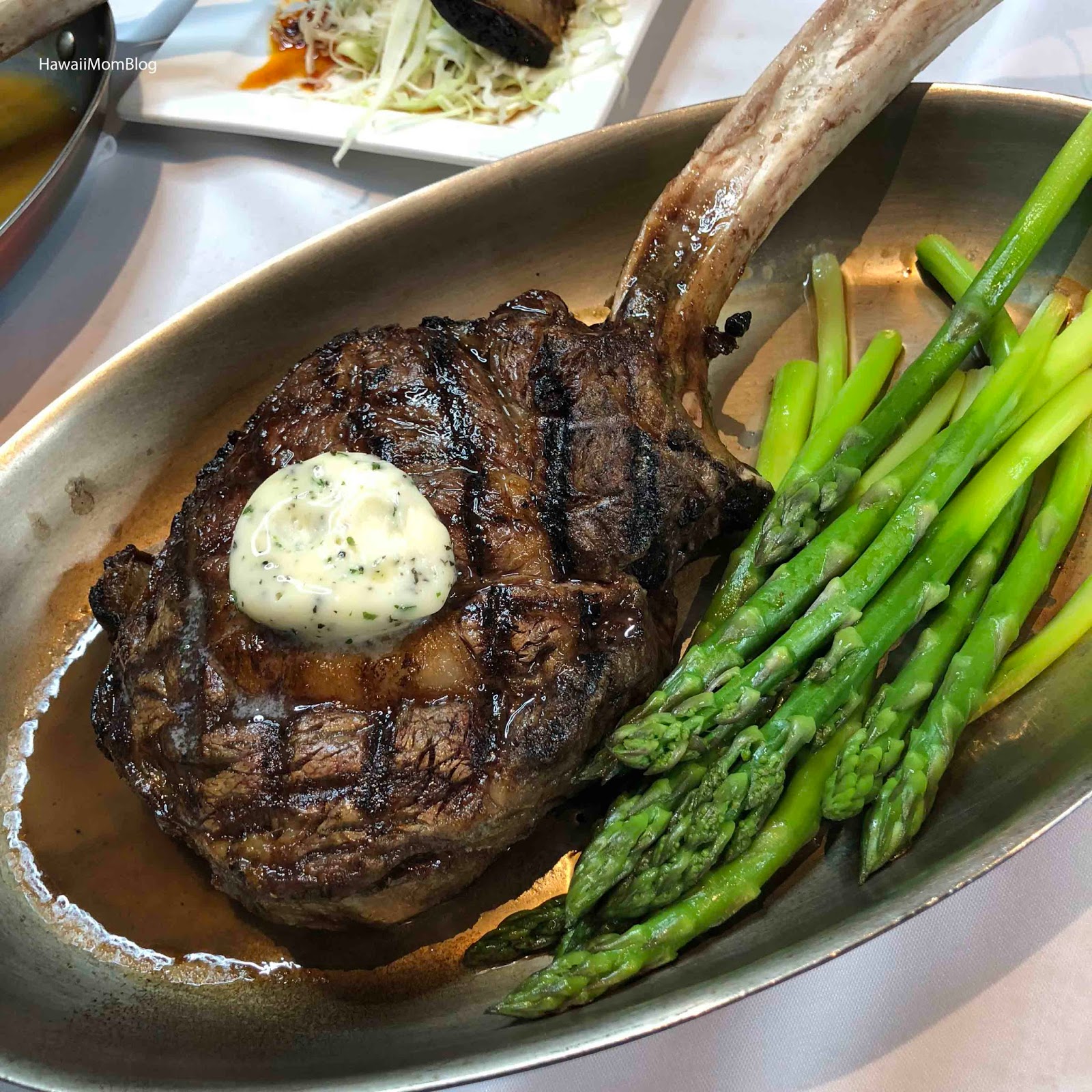 Hawaii Mom Blog: 100 Sails Restaurant & Bar Celebrates Prince Waikiki's ...