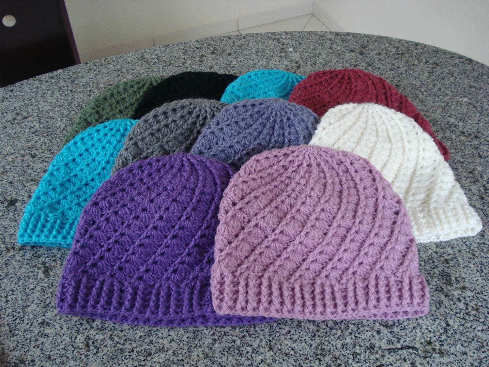 Ateliê da Juju: Gorro Maravilhoso em Crochê