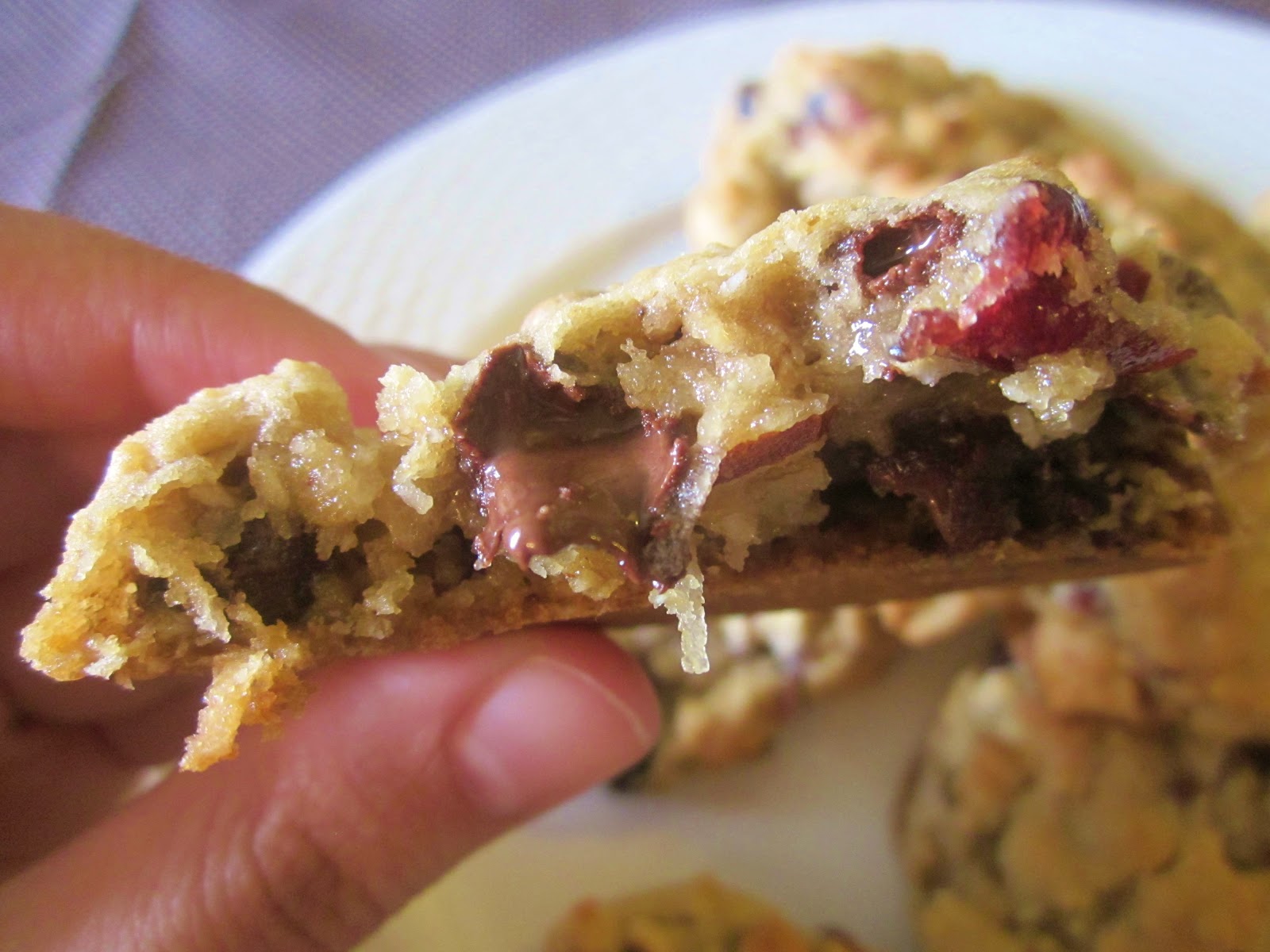 Dimples & Delights: Mom's Garbage Cookies