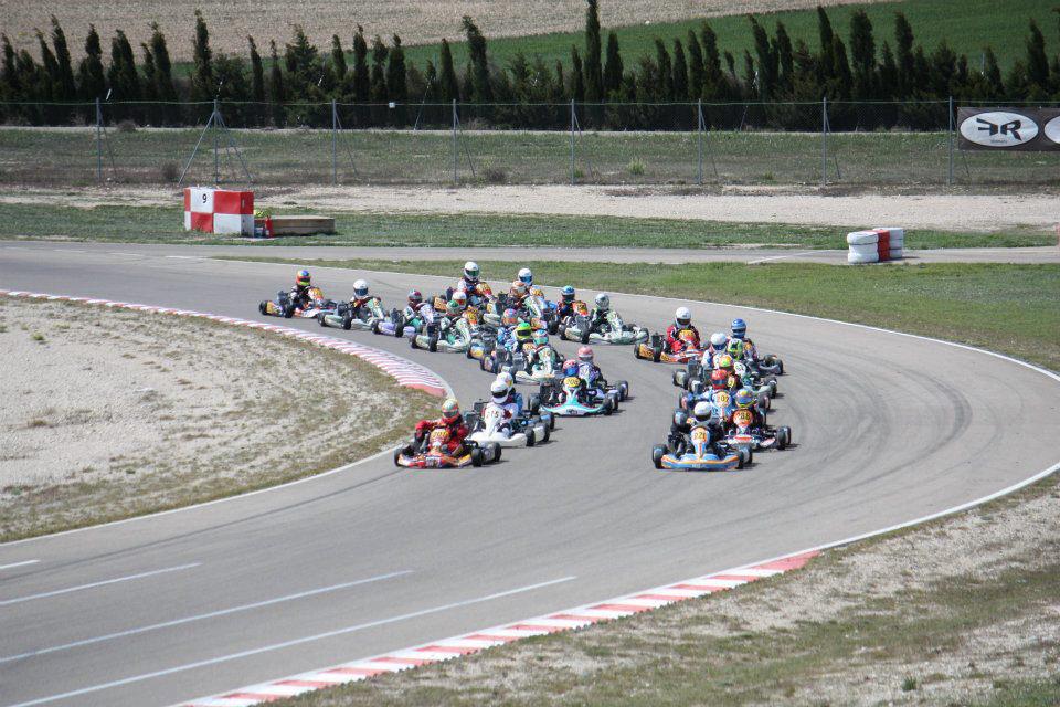 Benferri Karting Club: Primera cita de la Rotax Series en Zuera-Aragón