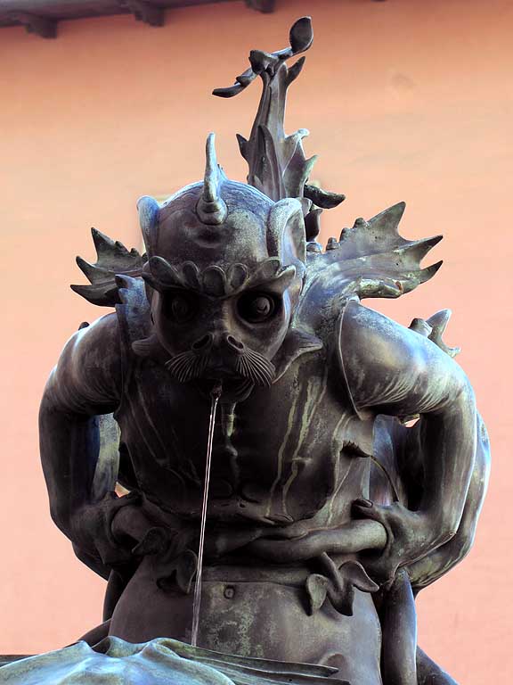 Livorno Daily Photo: Sea Monster