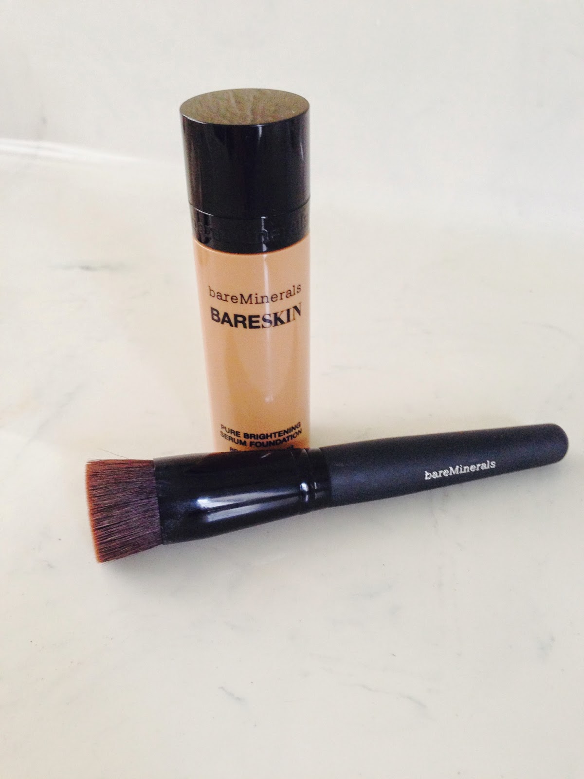 bareSkin By bareMinerals - Leah Behr