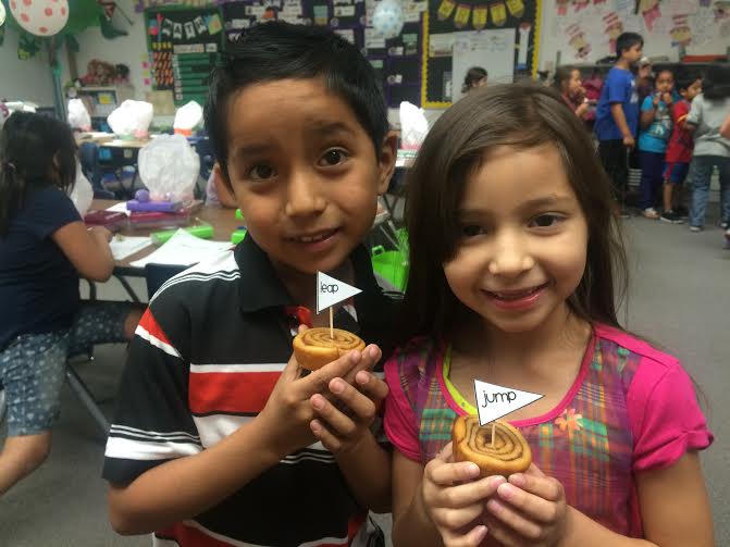 Cupcakes & Teaching: Monday Made It~Synonym Cinnamon Rolls!