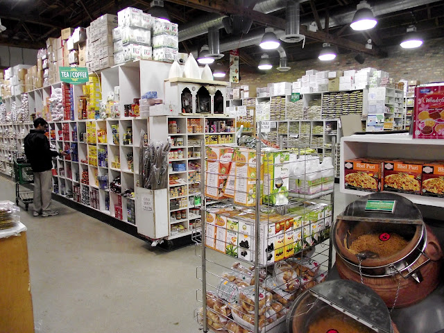 Big Shoulders Atlas: A Chicago Neighborhoods Blog: Little India/Devon ...