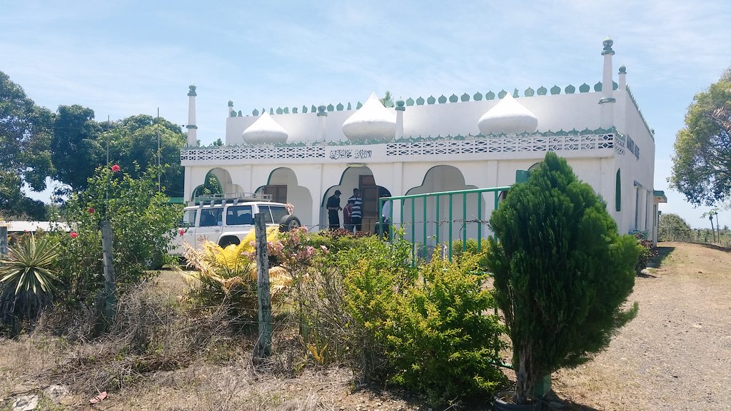 AHMADIYYA MOSQUE: Masjid Mahmood - Maro, Fiji