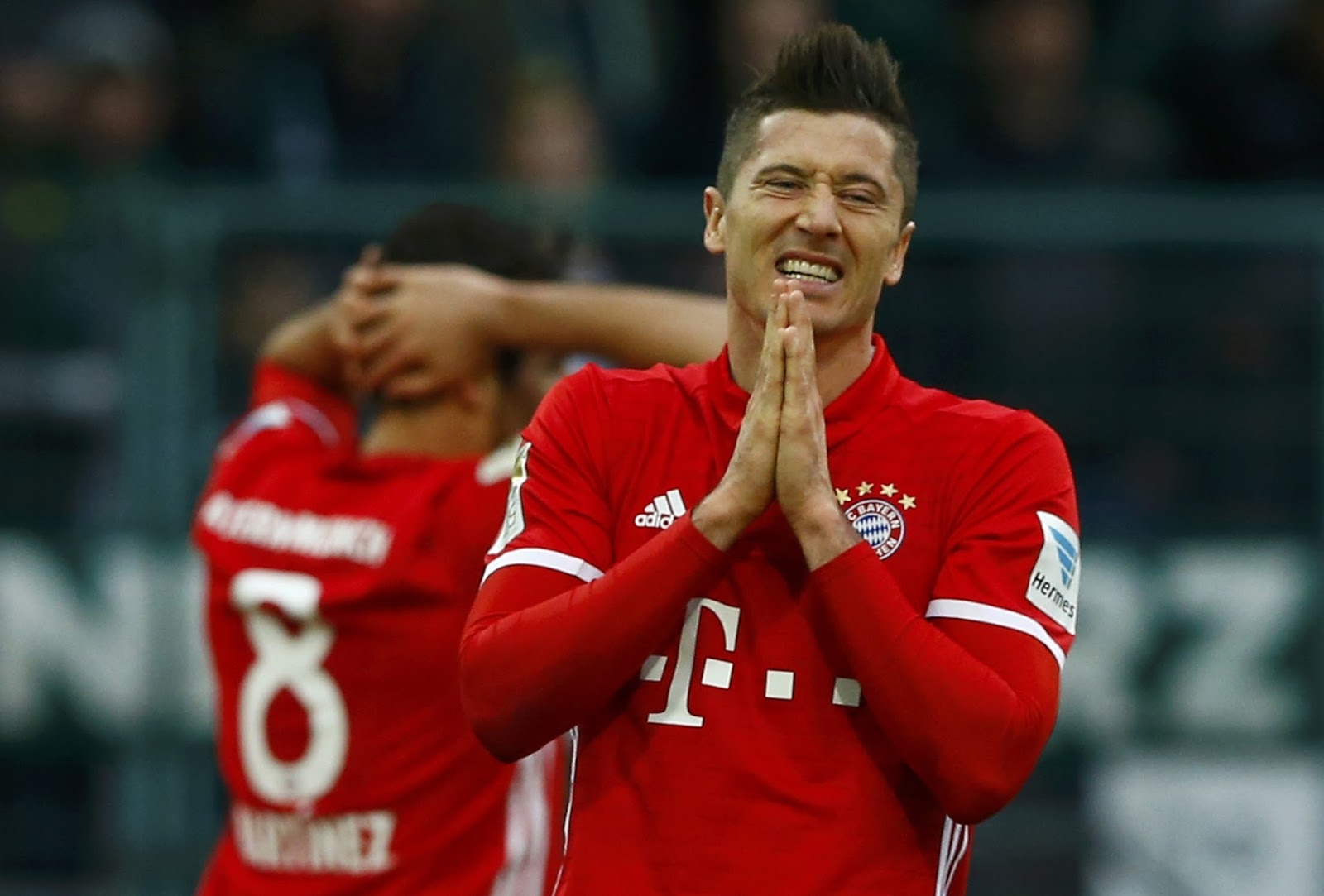 Lewandowski reclama e dirigente do Bayern dispara contra o atacante ...