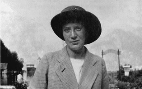 DACTYLIOTHECA: LA AMANTE DE EGON SCHIELE