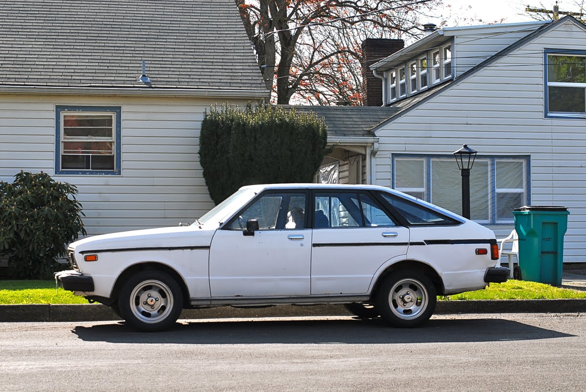 OLD PARKED CARS.: 1981 Datsun 510.