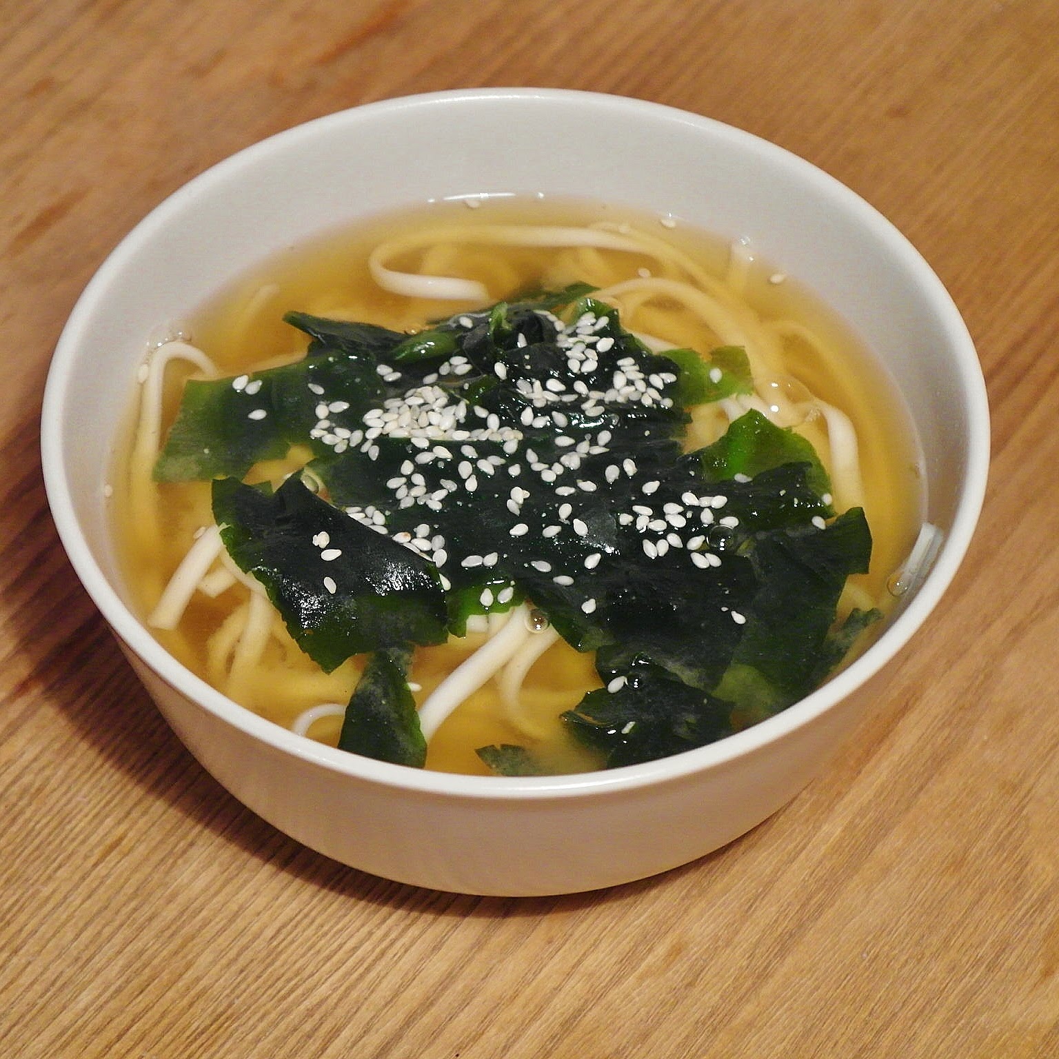 Kuchnia z wyrakiem: Japońska zupa miso (Miso-shiru) z wakame i ...