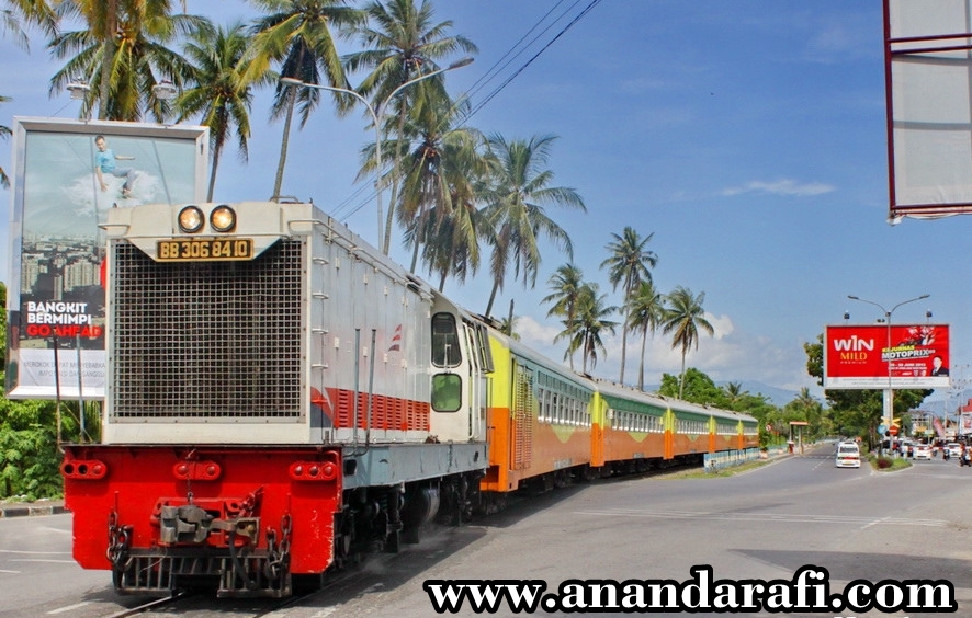 Lokomotif & Balai Yasa Divre 2 Padang - Ananda Rafi