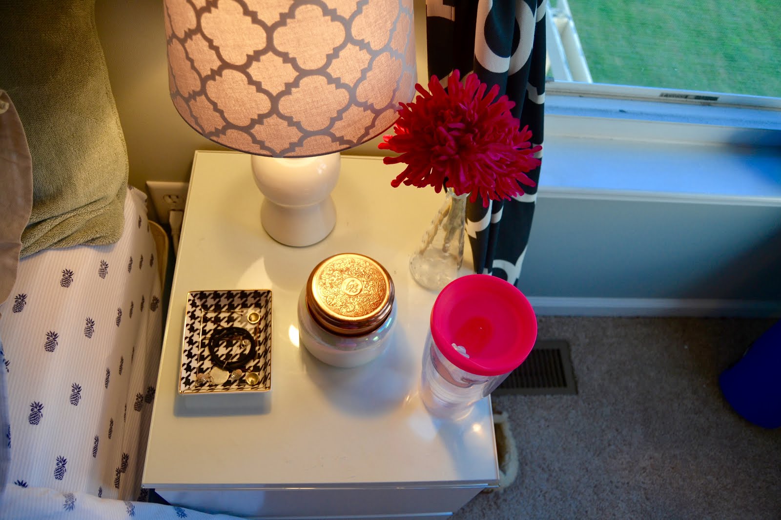 The Shore Life According to M: My Bedroom Tour