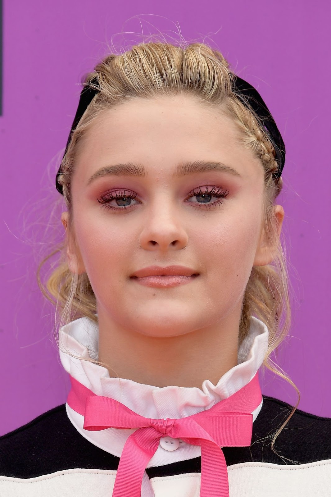 Starlet Arcade: Lizzy Greene