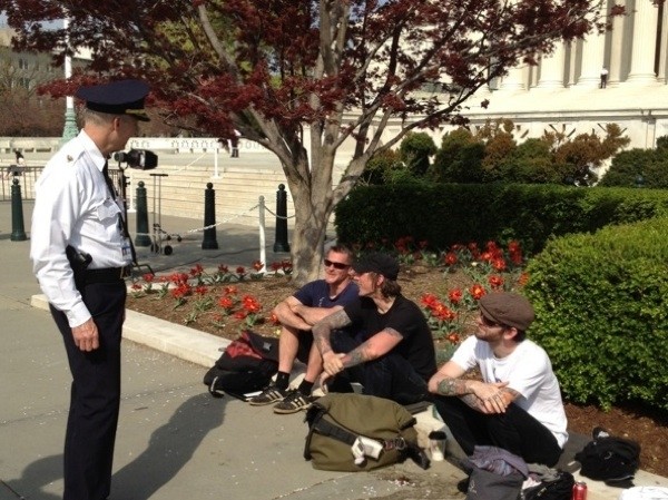 CARPE DIEM: Markets in Everything: Professional Line-Standing